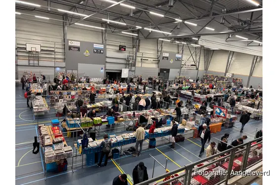 XXL Platenbeurs Hilversum – Zondag 23 november – Dudok Arena, de ...